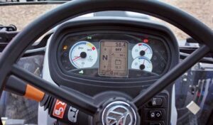 New Holland Dash Symbols and Meanings [Complete Guide]